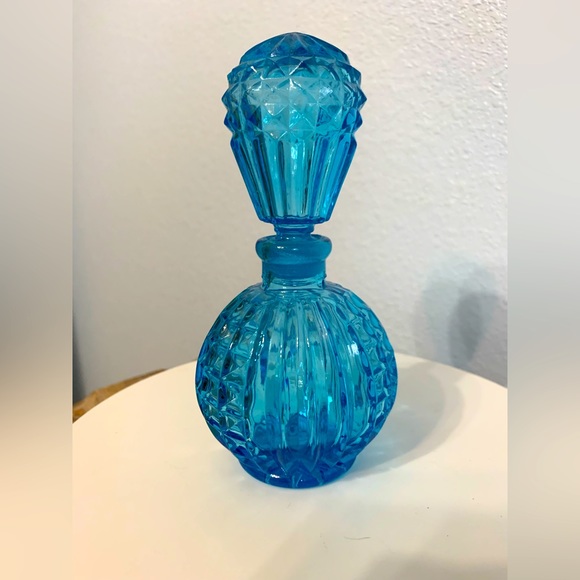 Antique | Accents | Turquoise Antique Glass Perfume Bottle | Poshmark